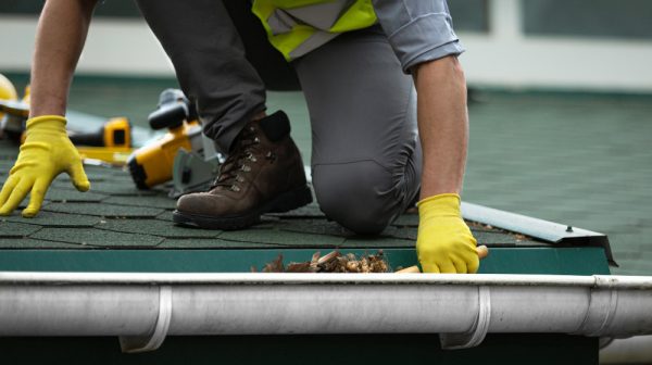 How to Clean Gutters without Using a Ladder | Easy Guide